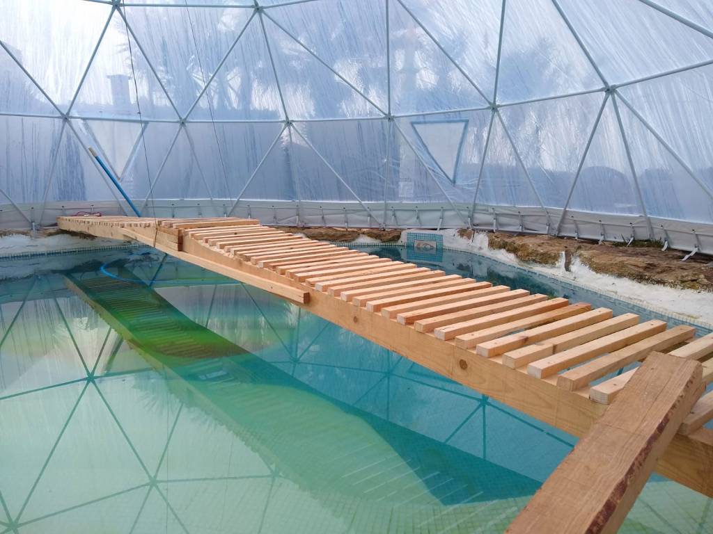Swimming Pool Domes And Hot Tub: Domespaces