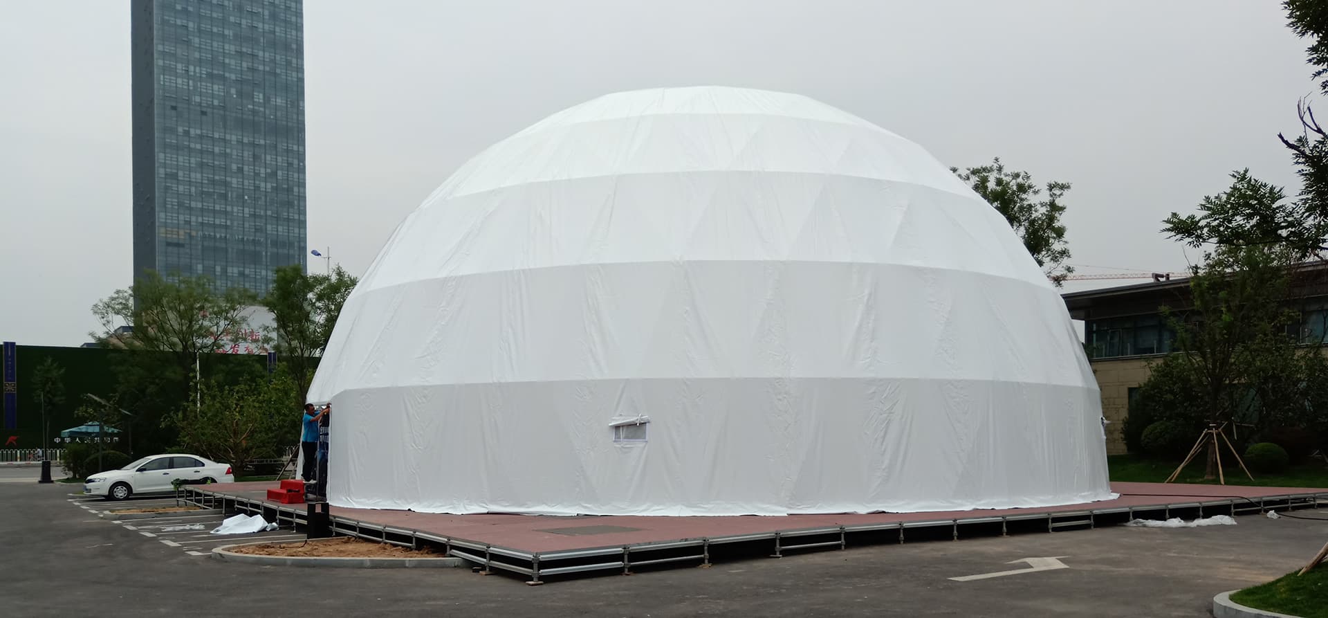 Projection Domes-Domespaces