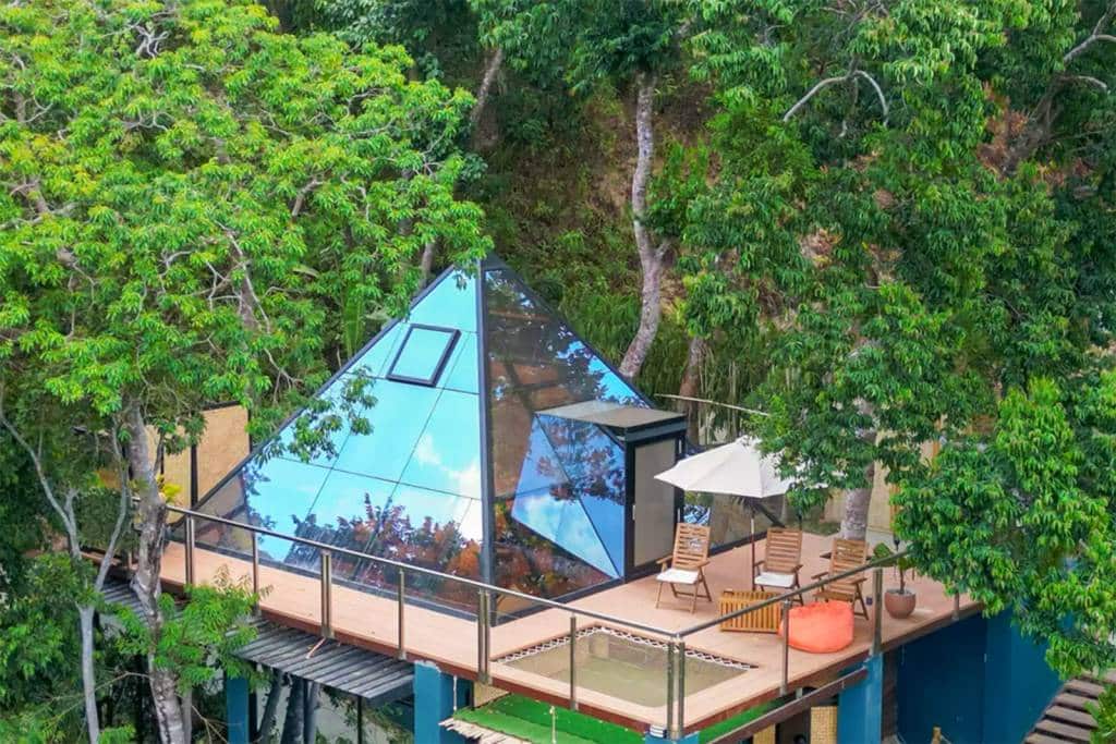 Glass Pyramid Domes -Domespaces