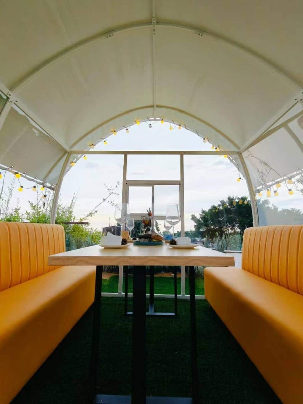 Dining POD DP1000 | Domespaces